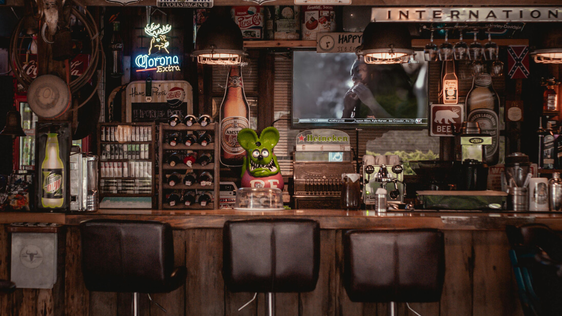 270 Sports Bar Name Ideas to Inspire You - Menubly